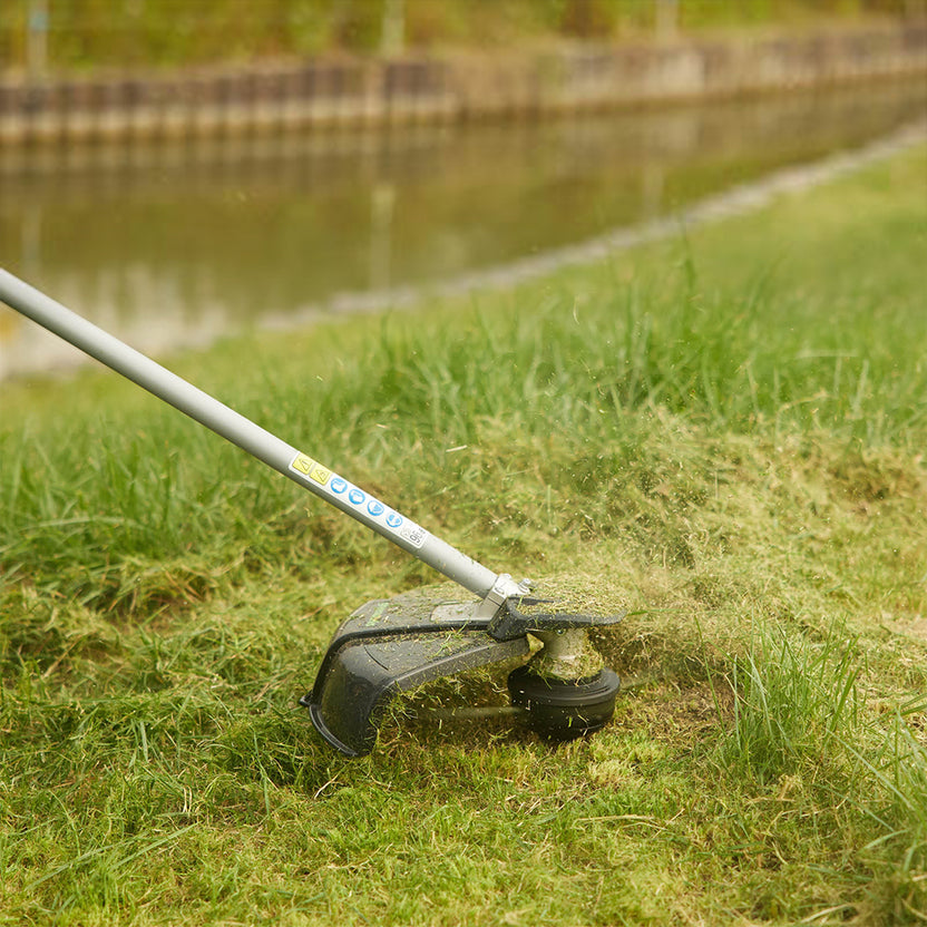 40V Brush Cutter 40 cm with Bike Handle GD40BCB - Greenworks