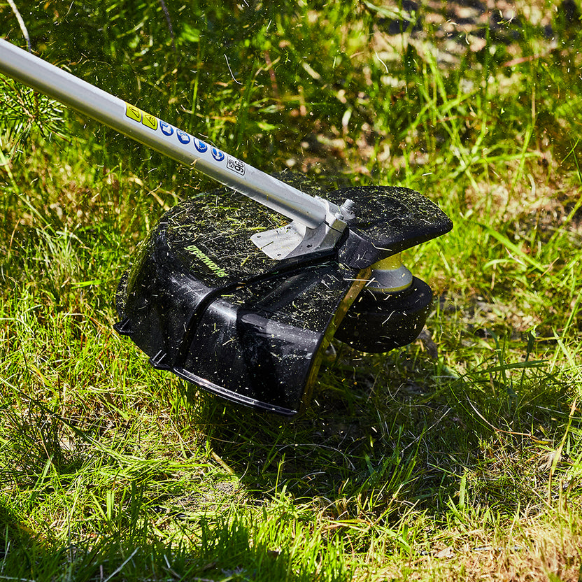 40V Brush Cutter 40 cm with Bike Handle GD40BCB - Greenworks